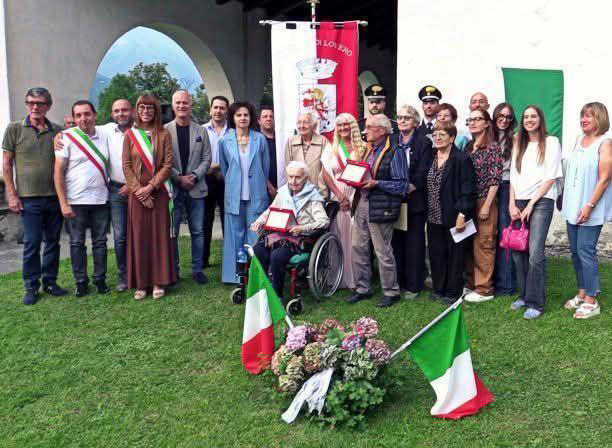 Alessandrino d’oro alla storica maestra e all’ex sindaco