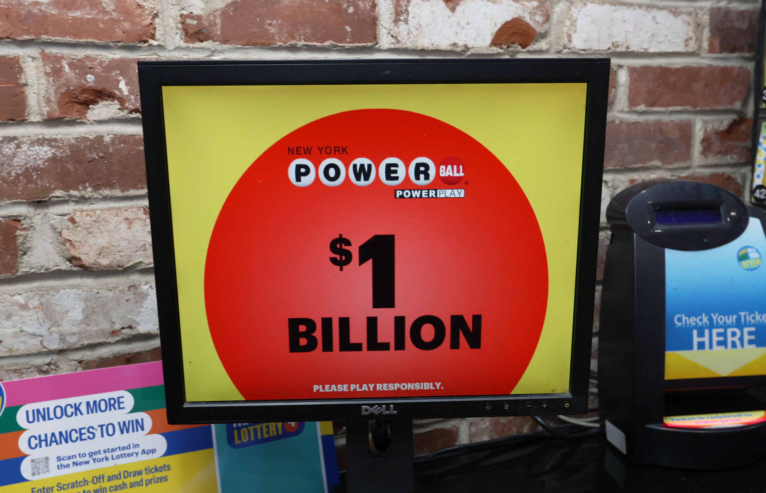 Powerball winning numbers drawn for $1 billion jackpot
