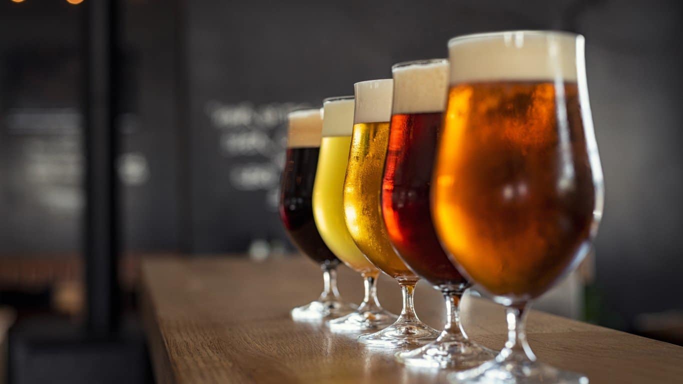 Cheers to local brews: Ranking the best small breweries by state