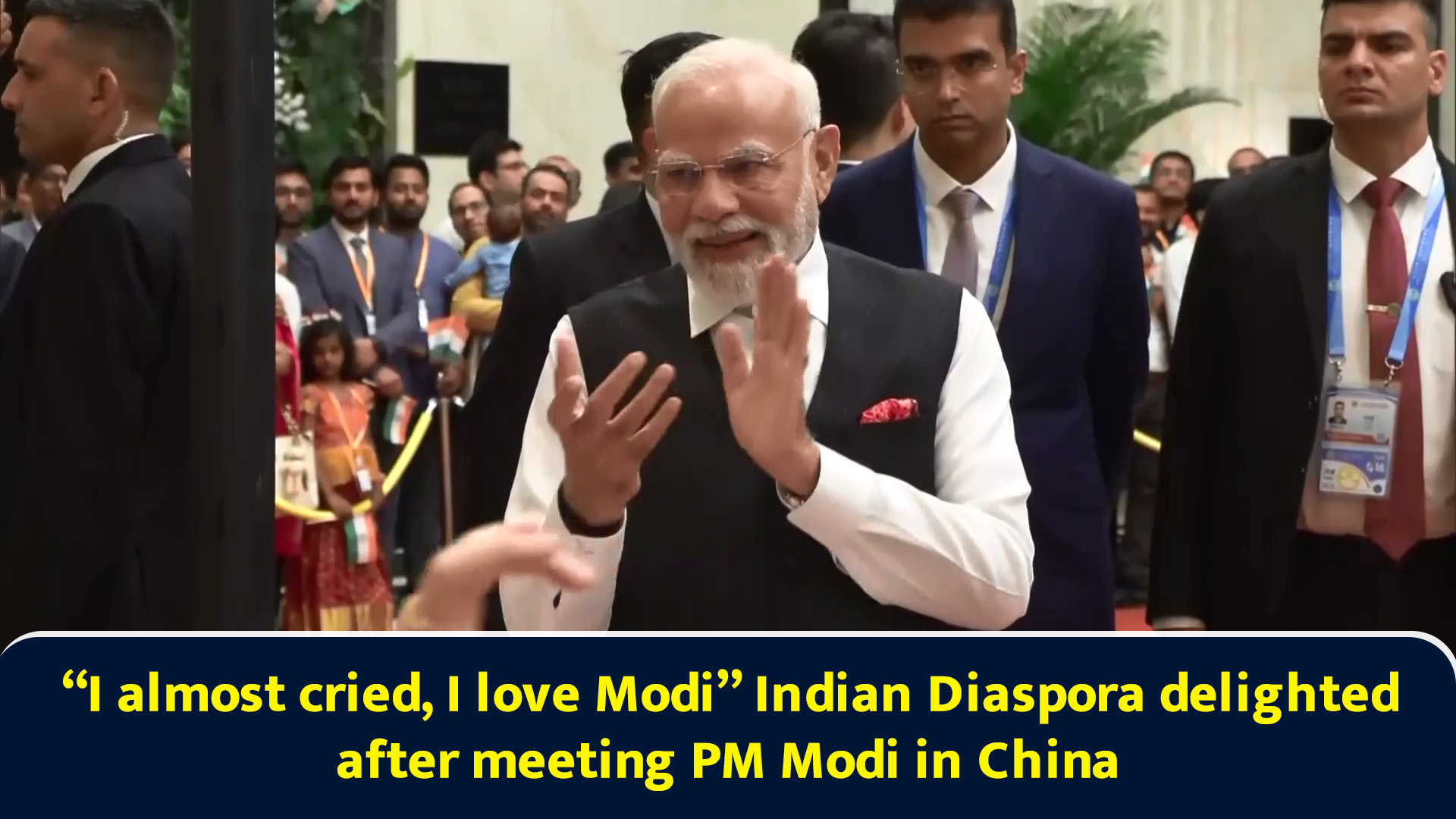 “I almost cried, I love Modi” Indian Diaspora delighted after meeting ...