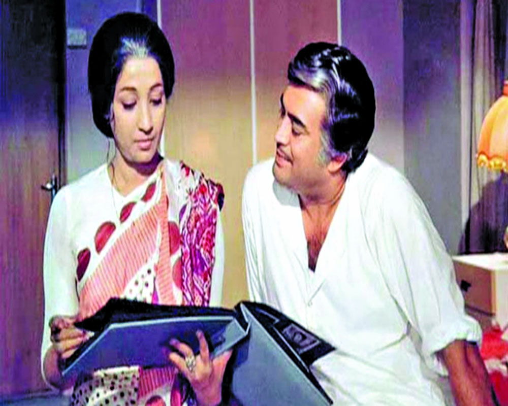 Gulzar's Aandhi: Film that rocked Power Corridor 50 years ago