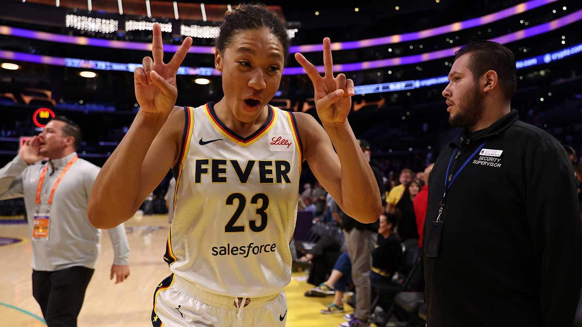 Fever makes important roster move after defeating Sparks