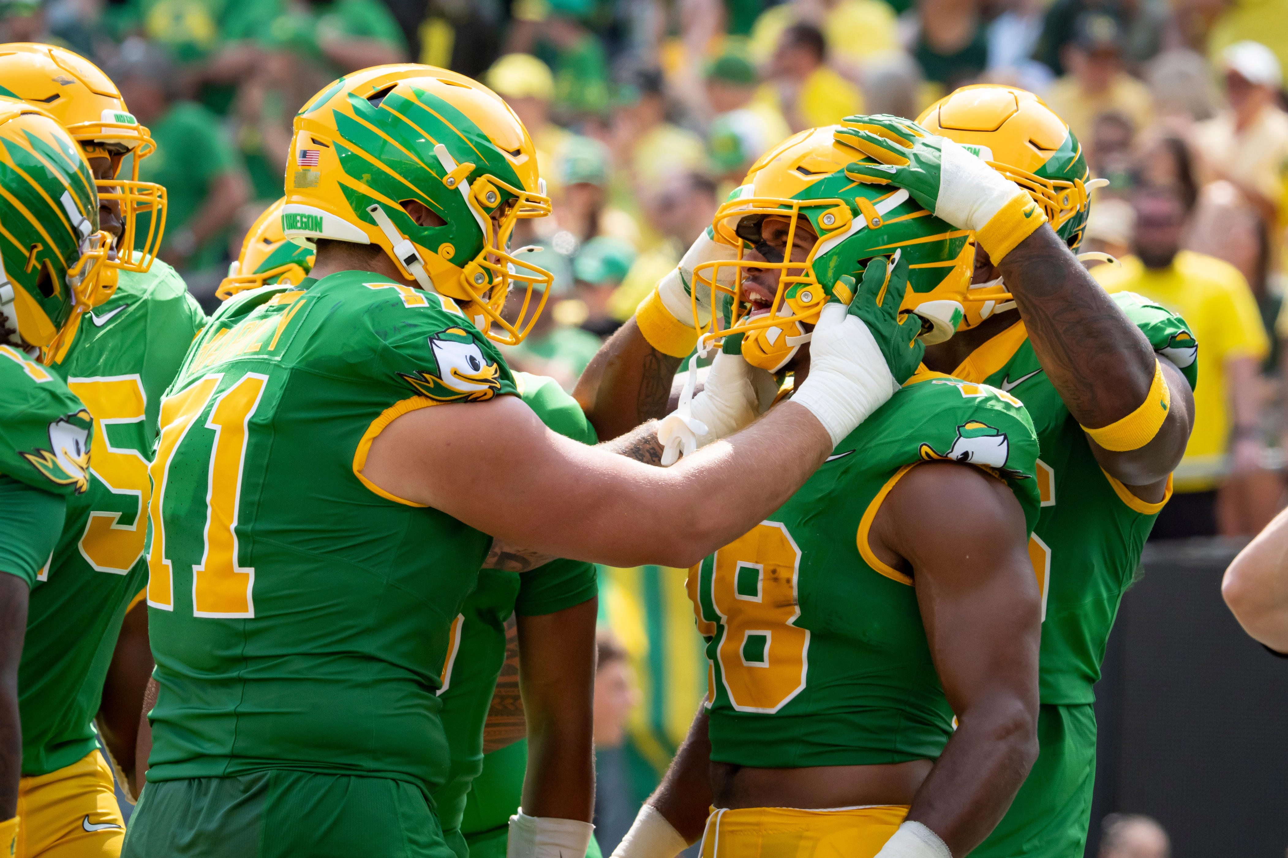 Oregon fans react to Ducks' blowout win over Montana State in Week 1