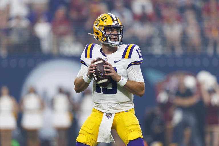 How to Watch LSU vs Clemson: Live Stream NCAA College Football, TV Channel