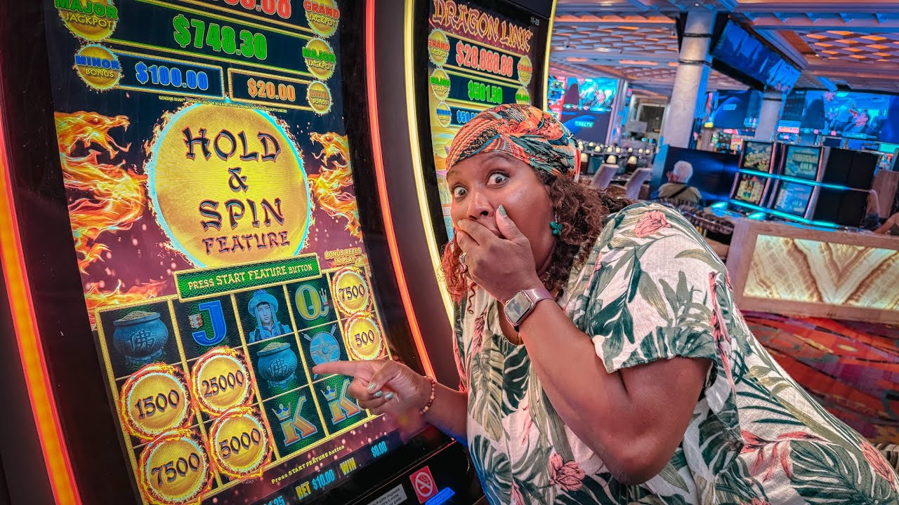 Out of control slot machine bonus – huge jackpot!