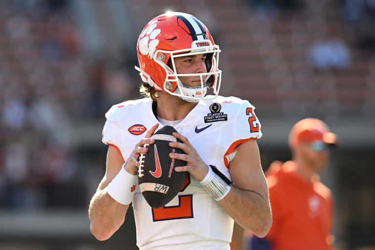 FanDuel promo code: Claim $300 bonus for LSU-Clemson, Saturday Night CFB