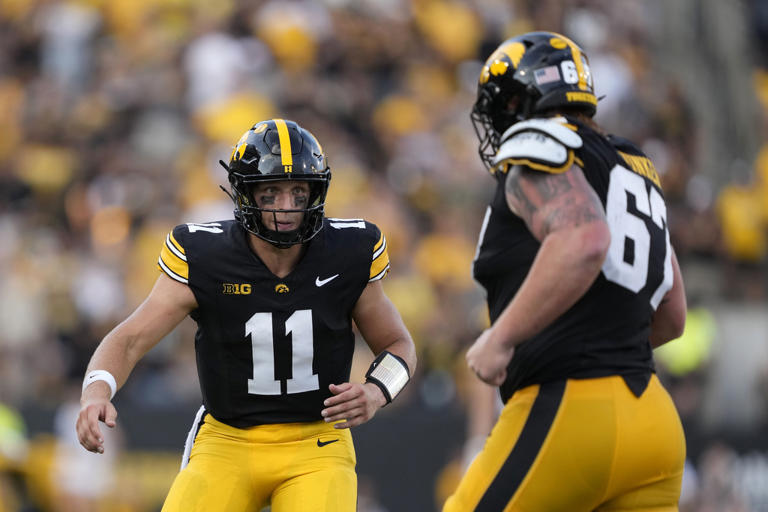 Kirk Ferentz moves into tie as Big Ten's all-time winningest coach as ...