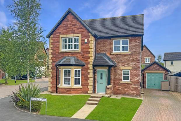 'Rural tranquillity with contemporary finesse' - House for sale in ...