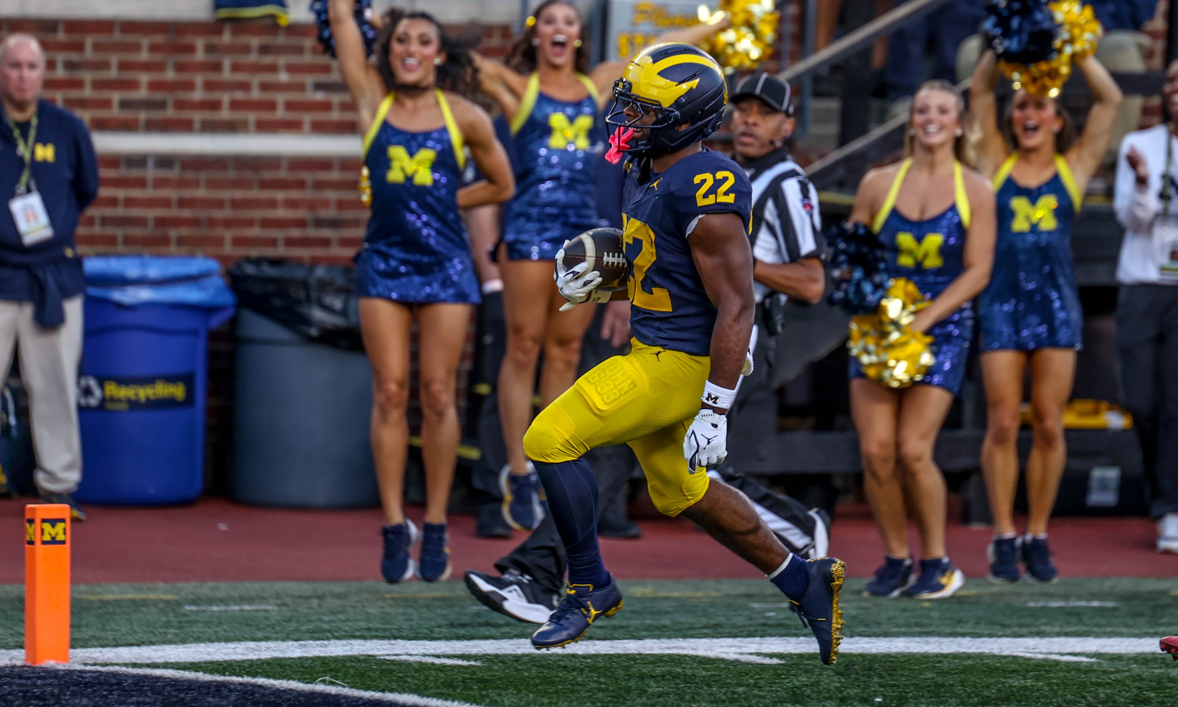 Top rushing performances around the Big Ten in Week 1