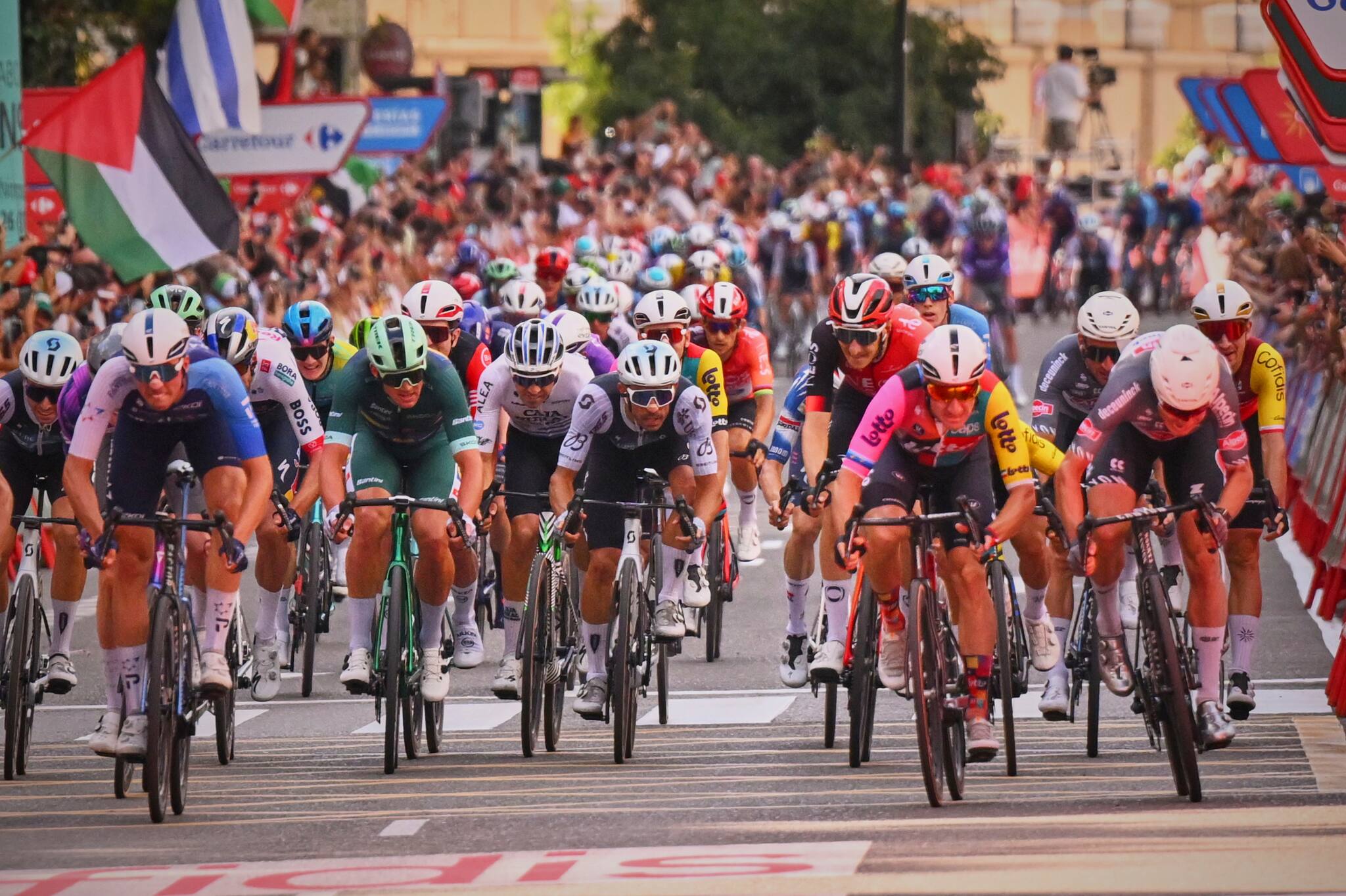 Vuelta 2025 heute: Etappe 11 live im TV – aktuelle Führung und Ranking