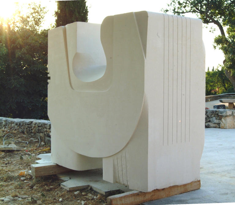 'Due pietre, due sponde, stesso mare', il ricordo di Maddaluno