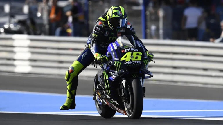 Why Do MotoGP Racers Stick Their Legs Out?