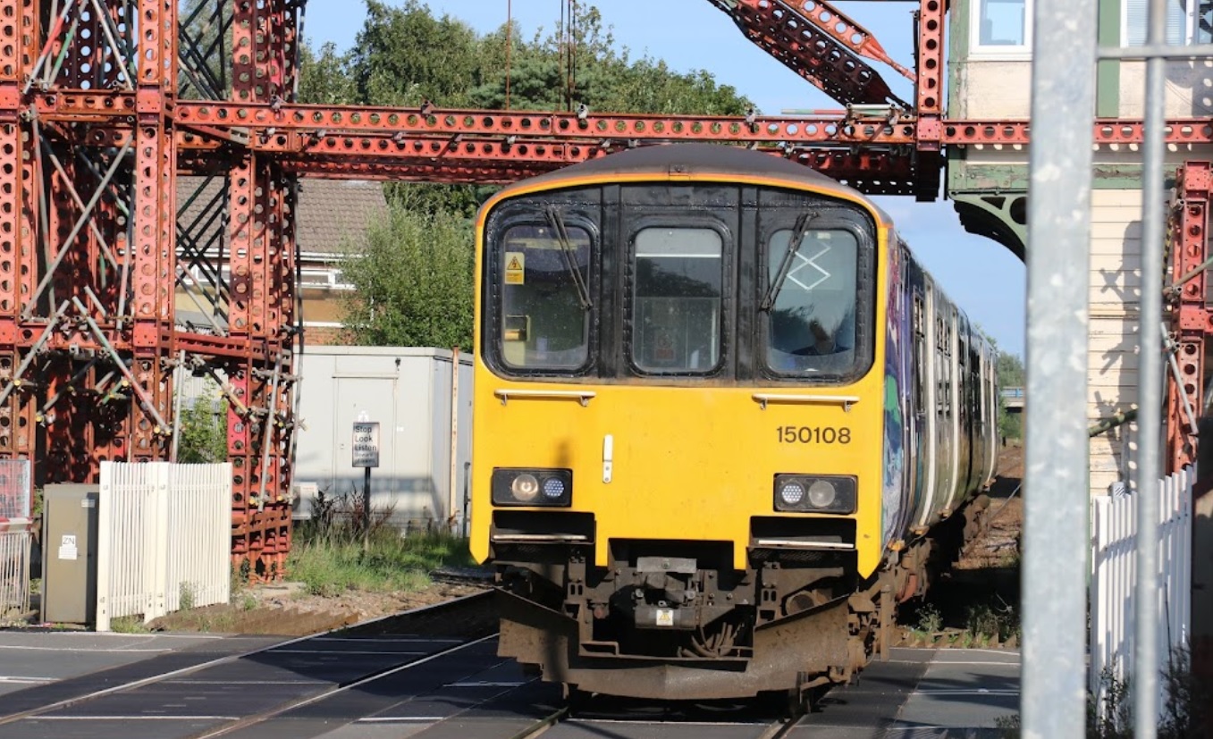 Police rush to railway after person spotted walking along tracks ...