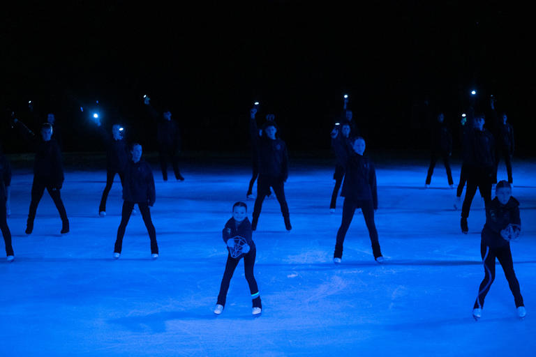 Fylde coast youngsters performing thrilling Aladdin on ice show at ...