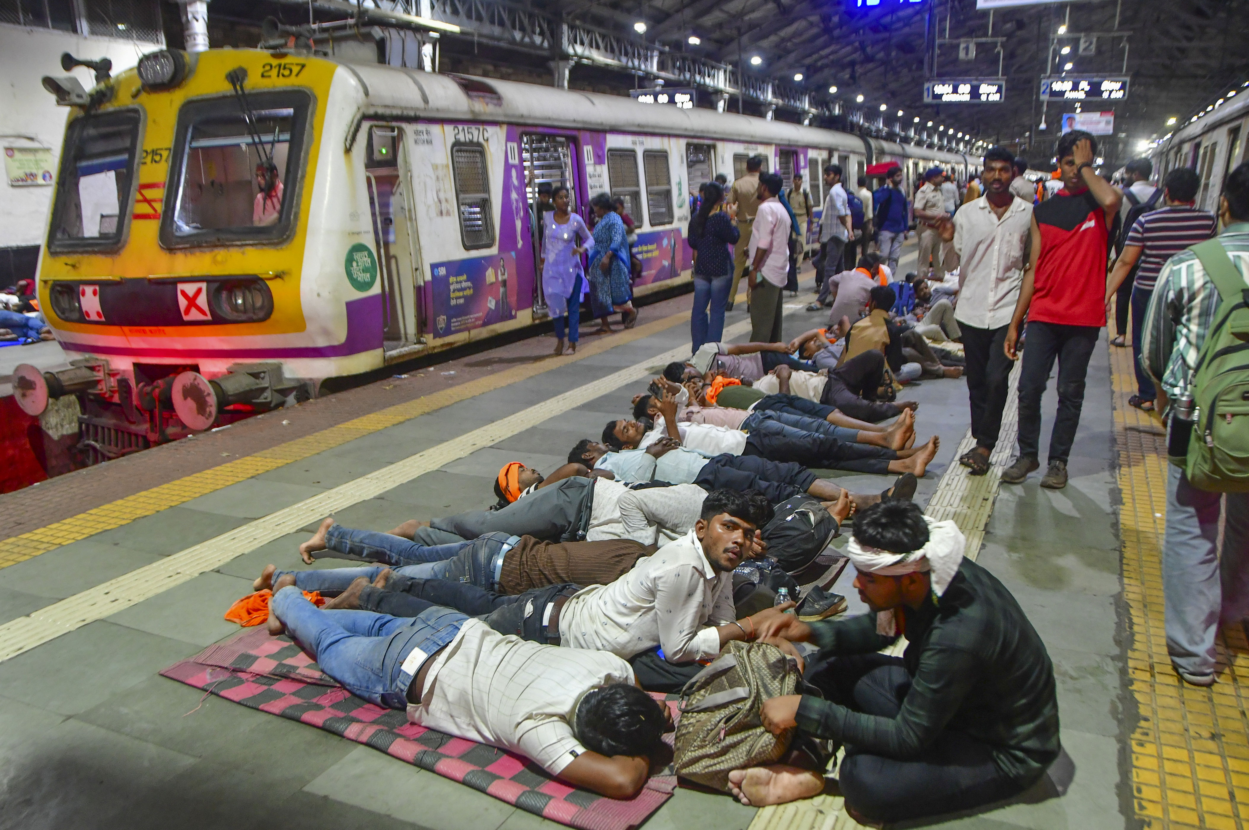 Raj should have gathered all information on Maratha quota before making ...