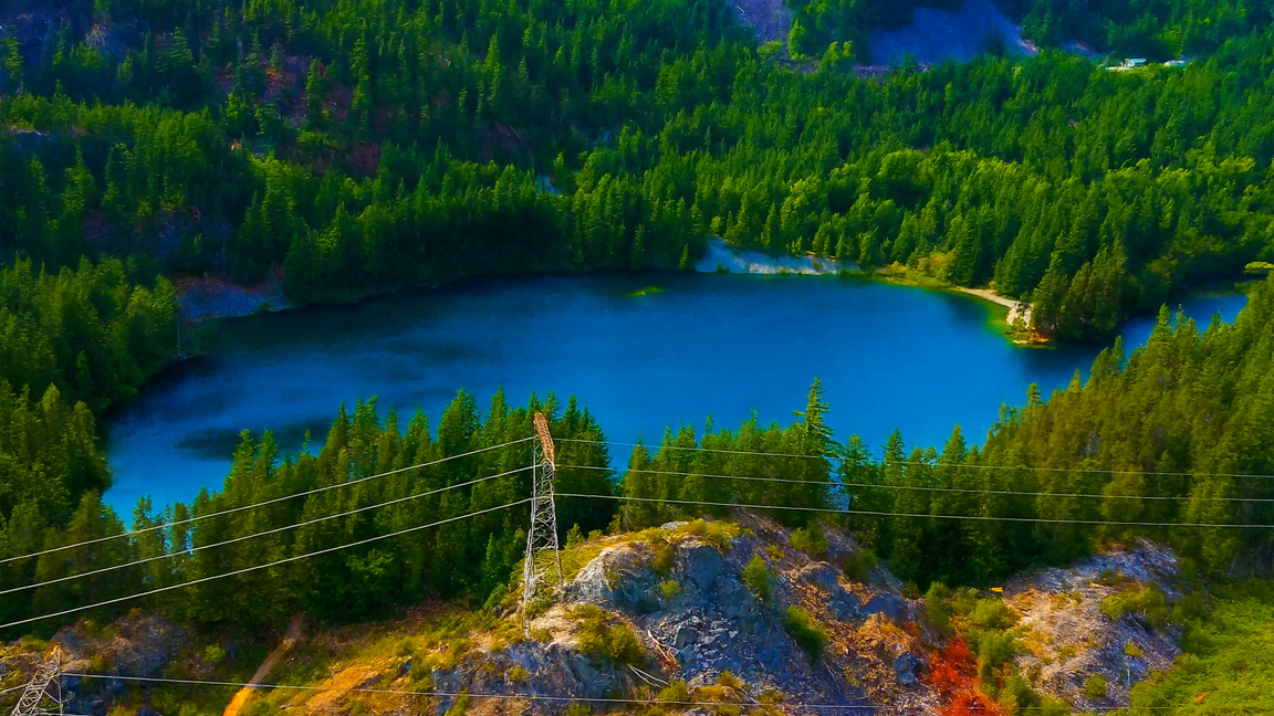 Rustgevende 4K Beelden – De Tijdloze Stroom van de Natuur
