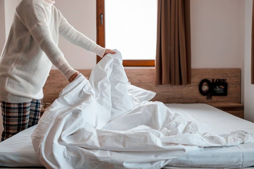 'I'm a hotel expert and this is how you recreate their comfy beds at home'