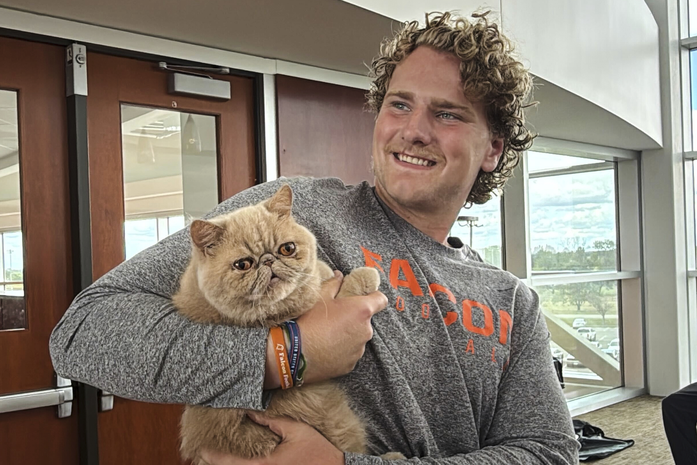 How a cat named Pudge became a college football sensation