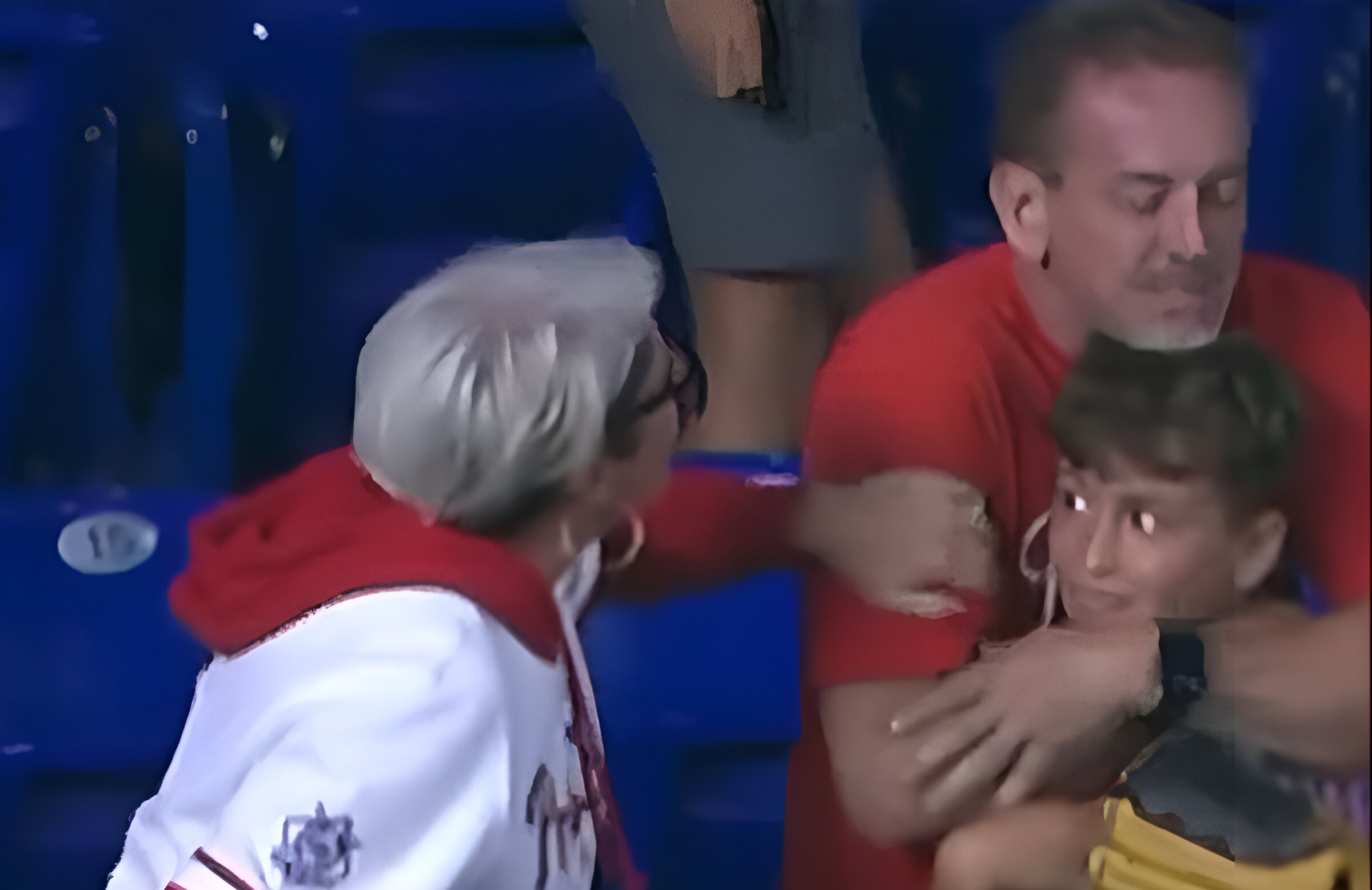 "Do your thing Twitterverse, make her famous": Memes erupt over Phillies Marlins Karen as fan ...