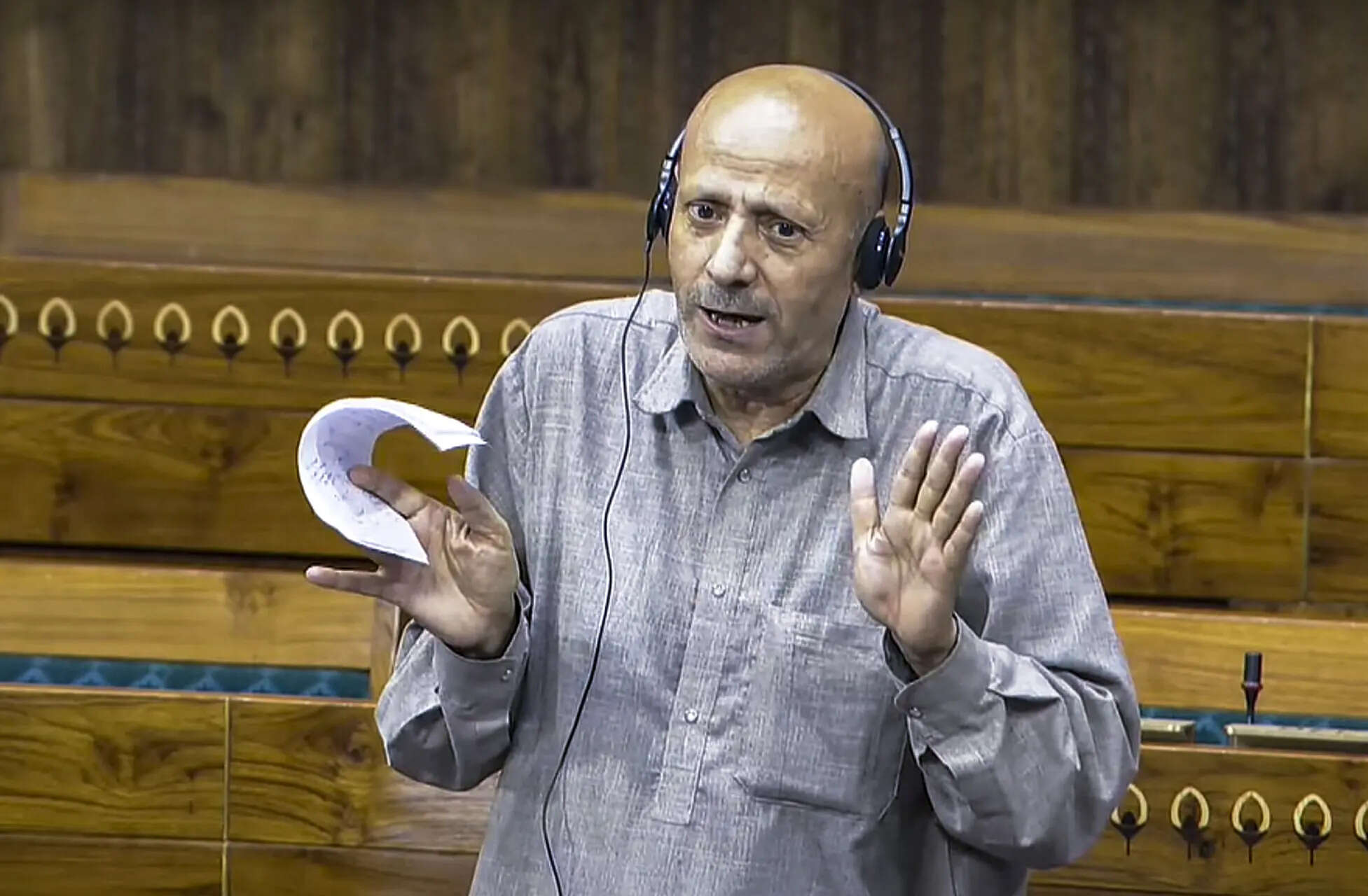 Delhi Court allows jailed MP Engineer Rashid to vote in Vice ...