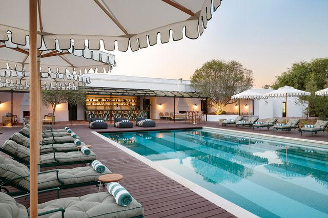 This Beautiful Wine Estate in South Africa's Stellenbosch Valley Just ...