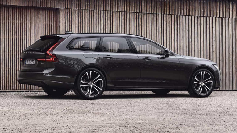 Performance Wagons Are Thriving. So Why Are Normal Ones Dying?