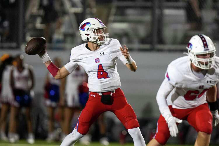 High school football: Hays scores three late touchdowns to rally past ...
