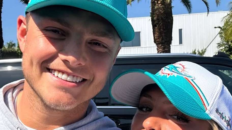 Jets bust Zach Wilson's wife Nicolette has pajama party with Tua ...