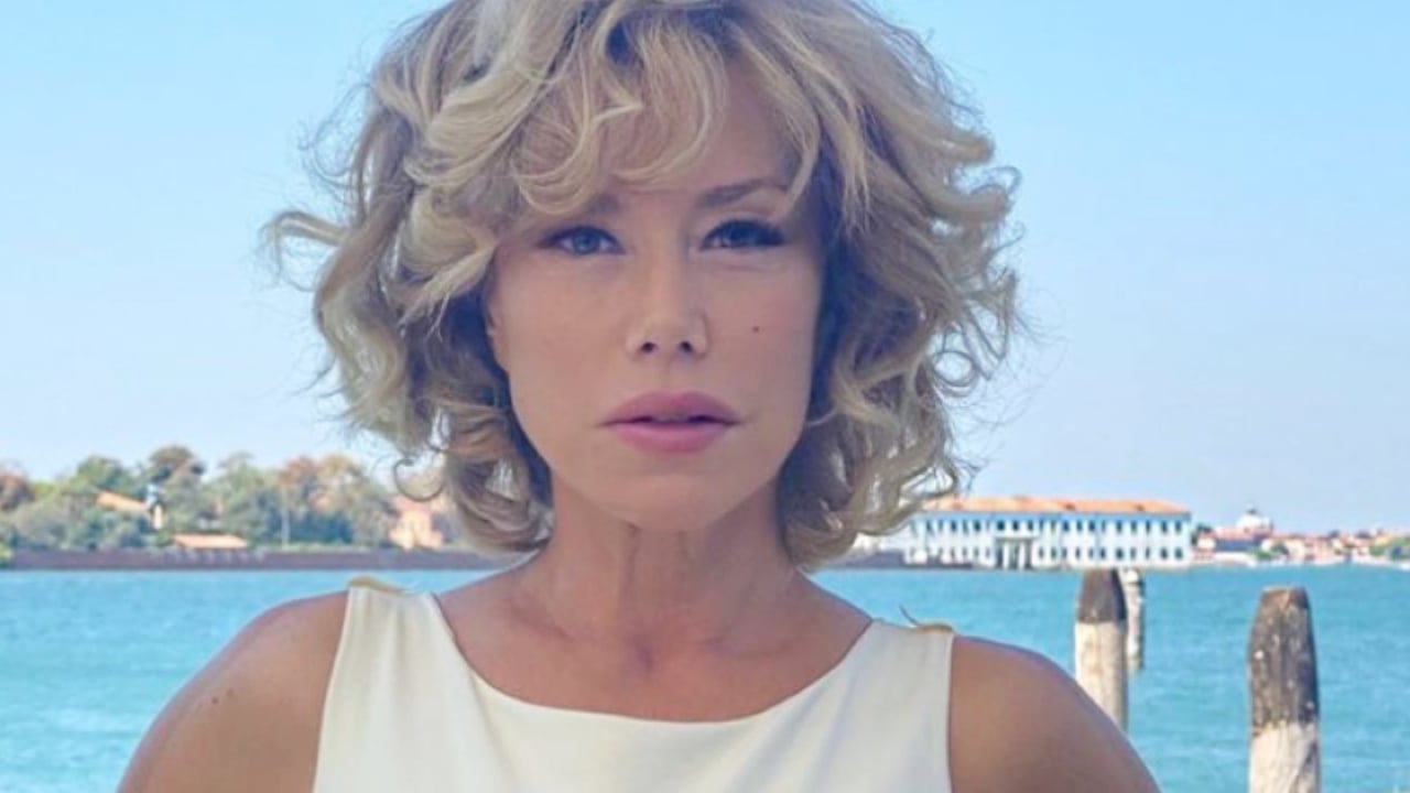 Ballando con le Stelle: Chi è Nancy Brilli? Età, Marito, Figlio. Tutto ...