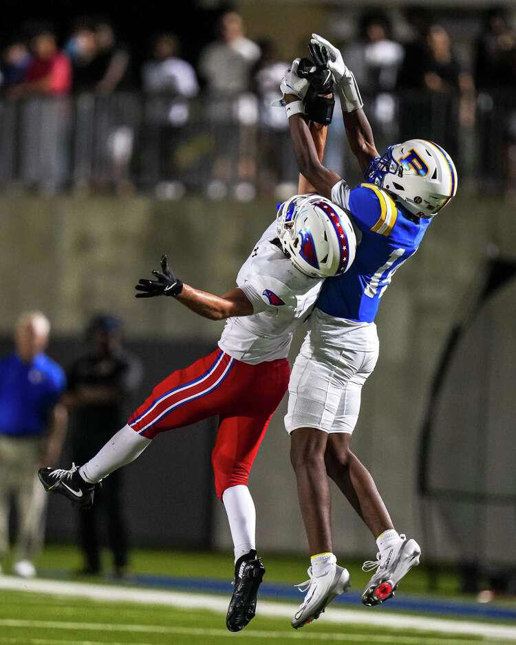 High school football: Hays scores three late touchdowns to rally past ...