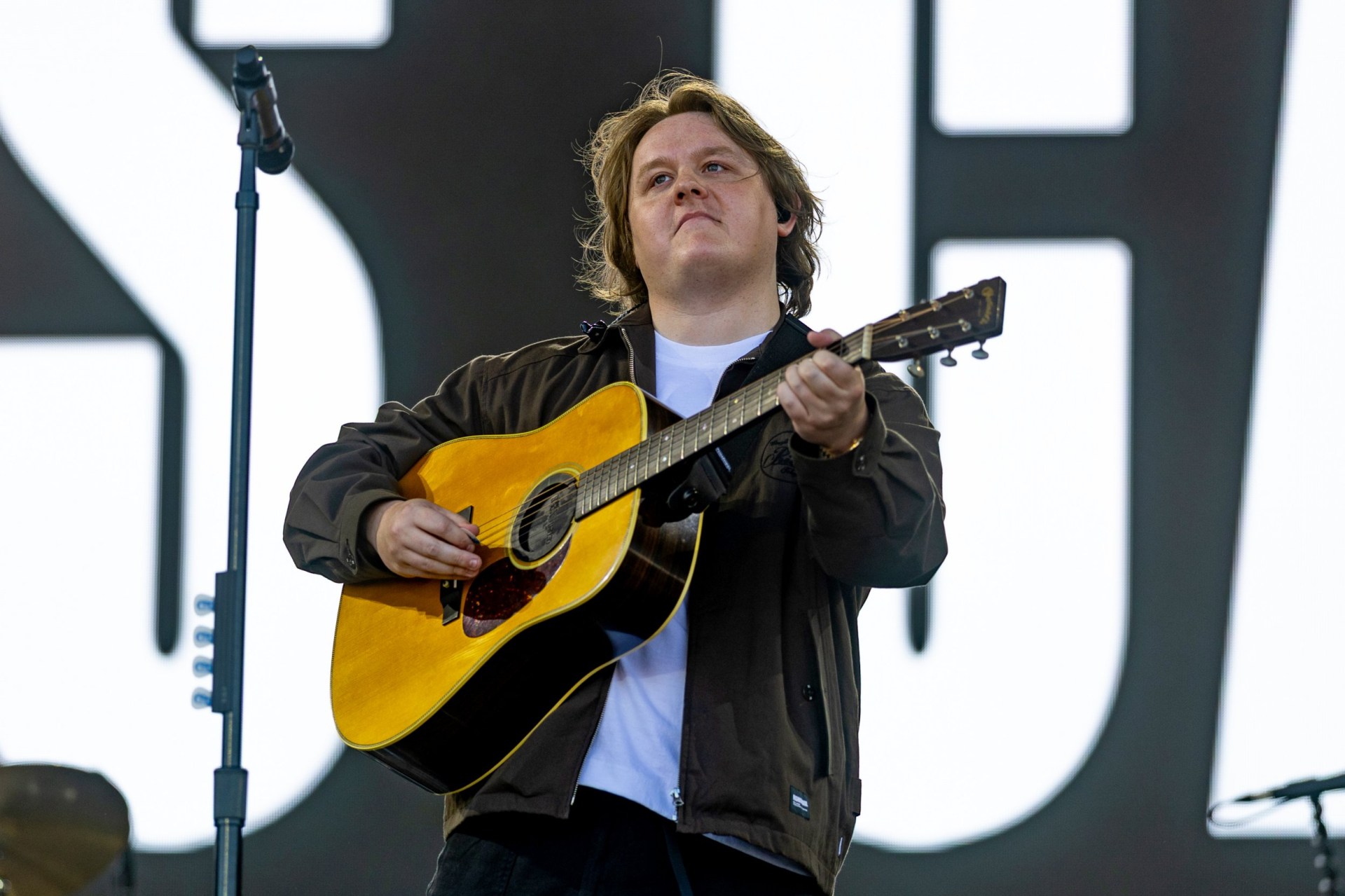 Lewis Capaldi's road back after health crisis