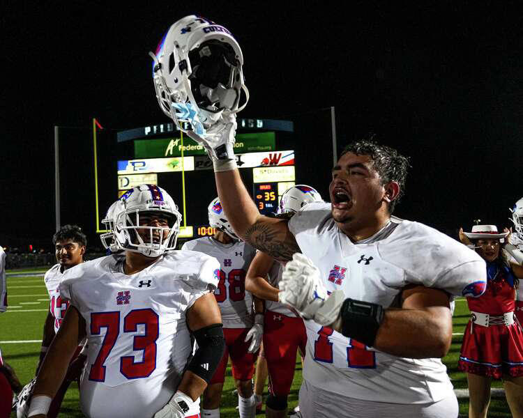 High school football: Hays scores three late touchdowns to rally past ...