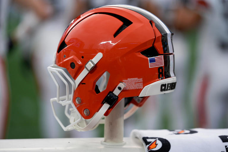 Browns announce midfield logo change ahead of 2025 season