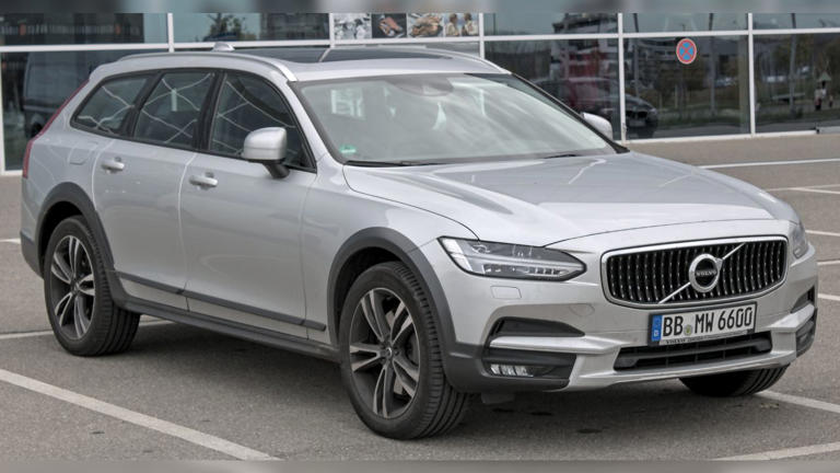 10 luxury wagons that made practicality exciting