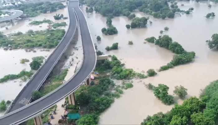 Delhi Flood Alert: Yamuna Recedes Marginally But Major Areas Remain ...