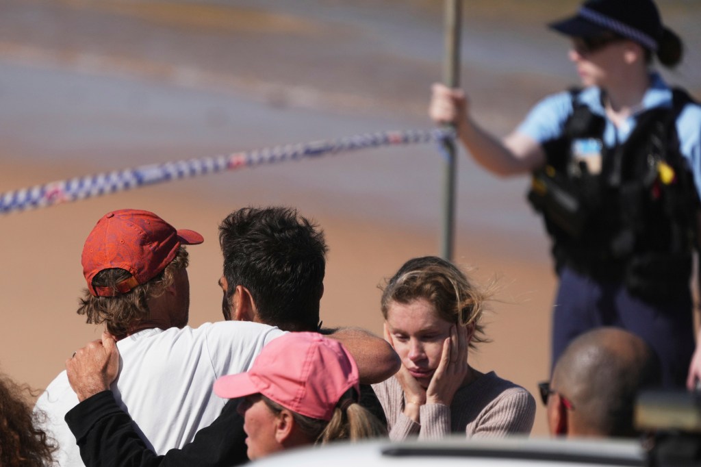 Shark kills beachgoer in attack at Sydney beach, authorities say