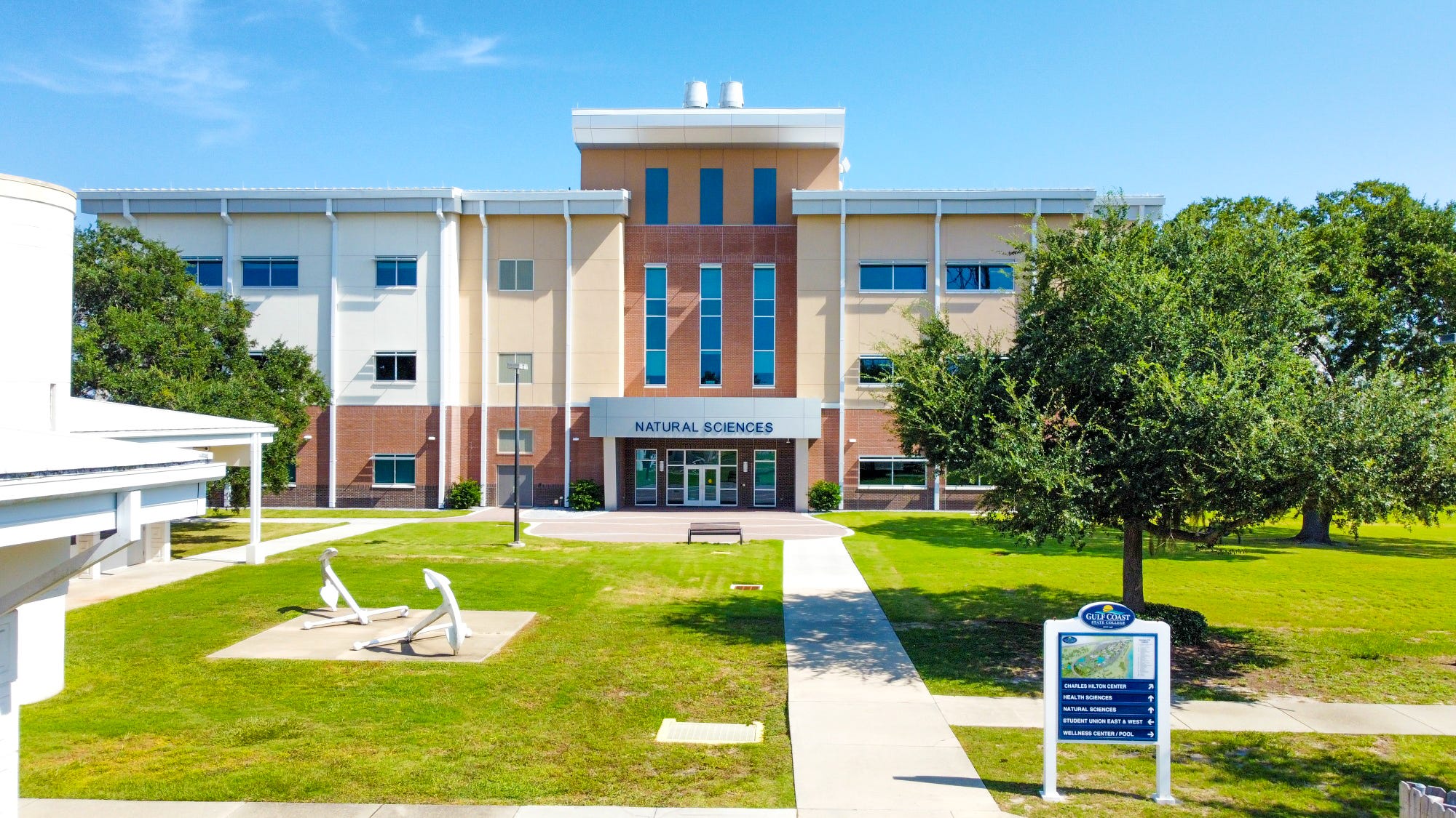 Cramer family continues support for JROTC programs at Gulf Coast State College