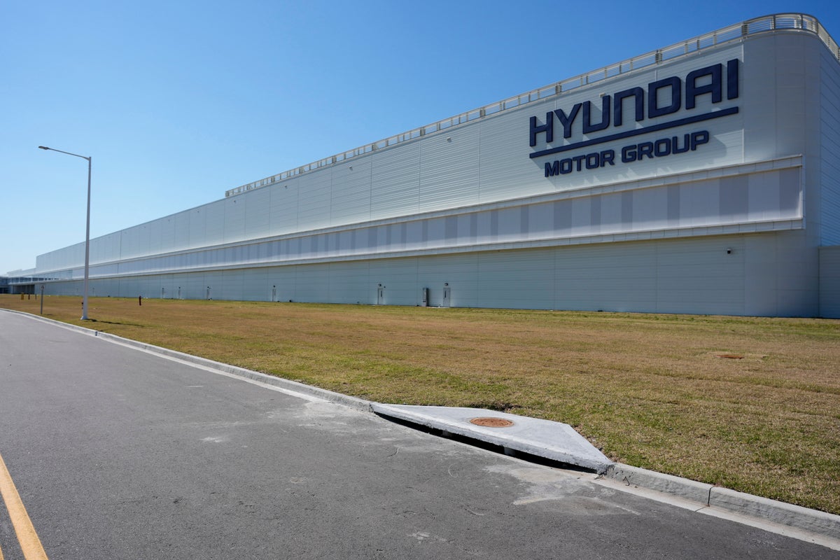 Hyundai plant shut down after hundreds of workers arrested in massive ...