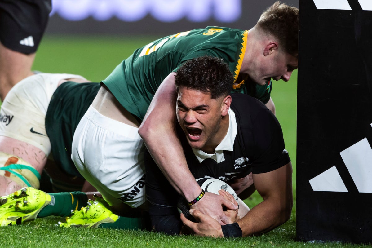 New Zealand vs South Africa live: All Blacks survive Springboks battle ...