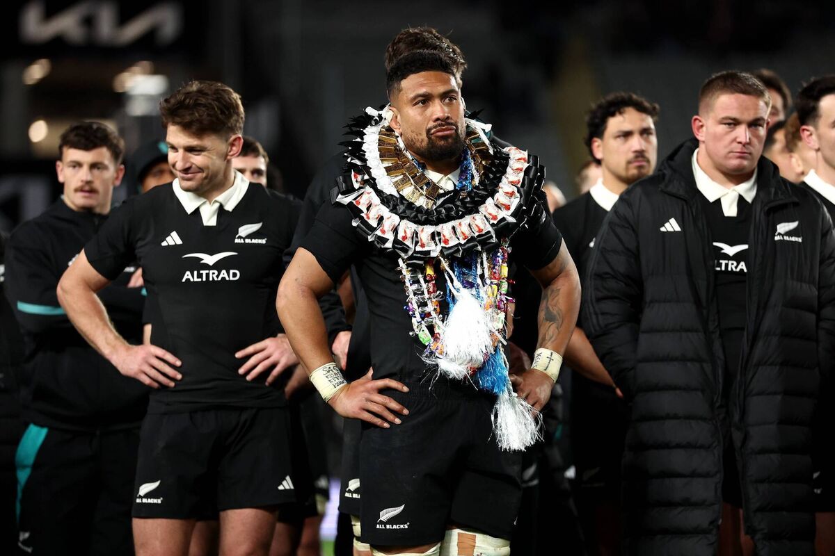 New Zealand hold off South Africa 24-17 in Eden Park battle