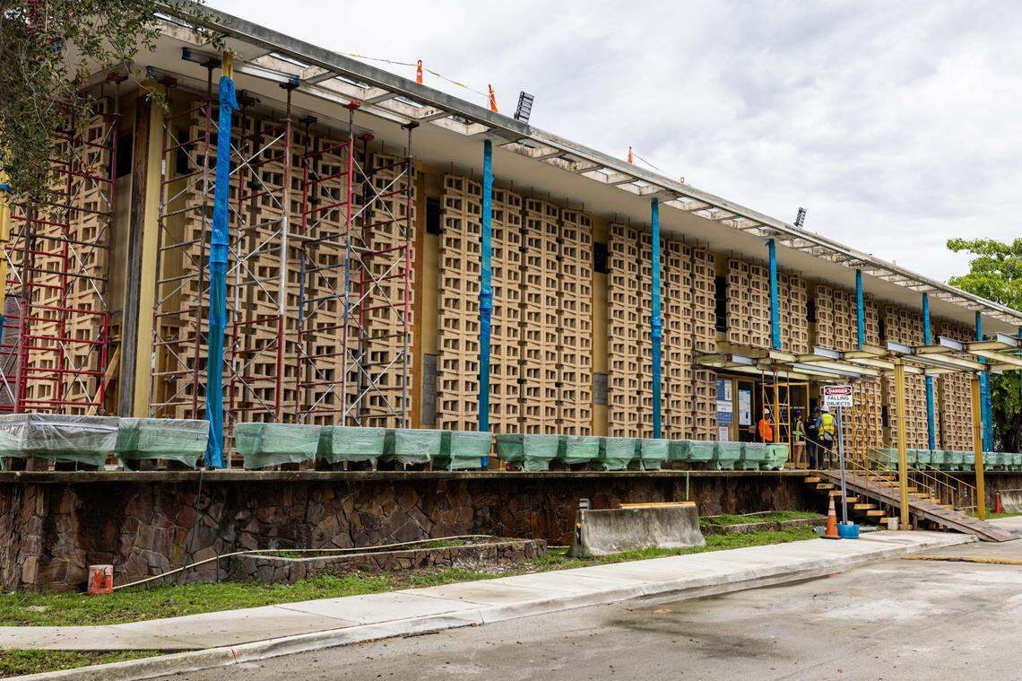 A terminal with first-class service is coming to Miami's airport. See 5 ...