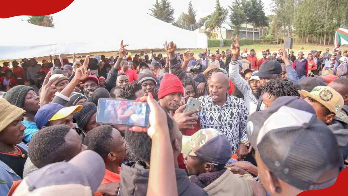 Nyeri MP Wamumbi distributes water pipes in Gachagua's Wamunyoro ...