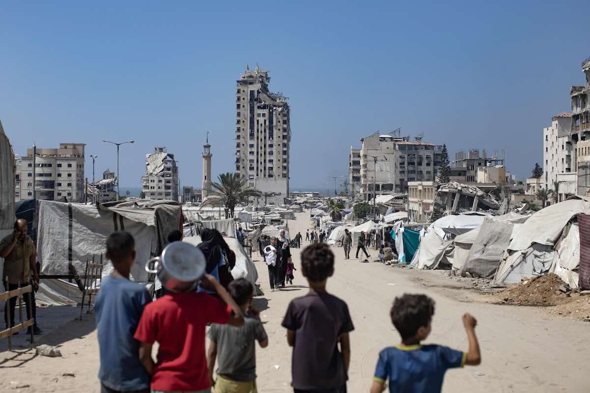 Israele, l’Idf ordina l’evacuazione di Gaza City: «Attacco imminente»