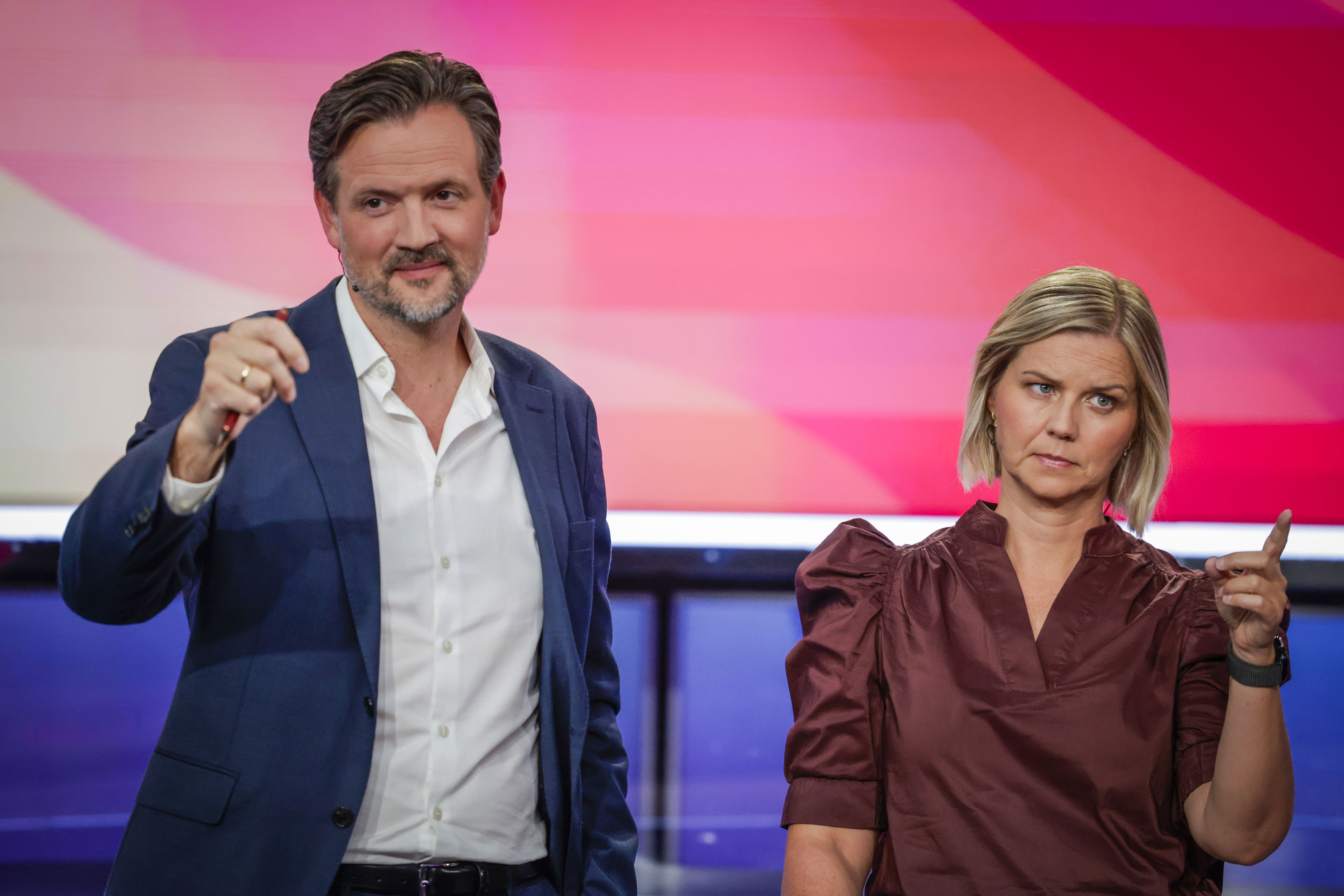 Venstre og KrF håver inn på donasjoner i sluttspurten