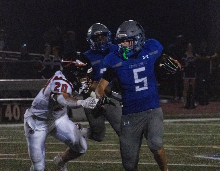 Week 3 football: Cedar Crest's backup quarterback shining in first year ...