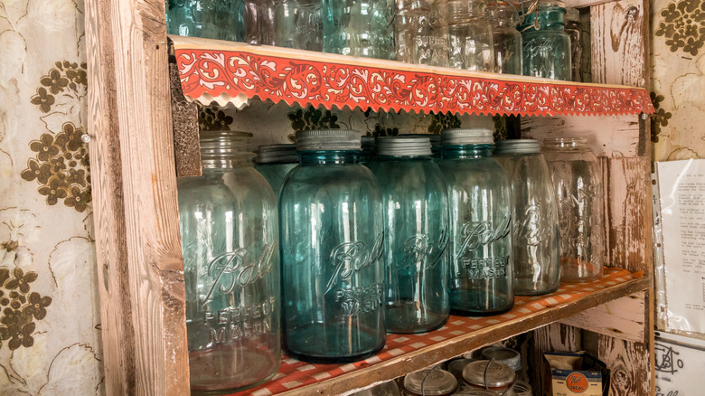 The Forgotten Mason Jar In Your Pantry That Could Be Worth Hundreds Of ...