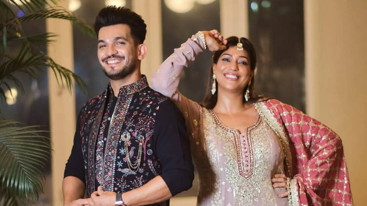 Arjun Bijlani Reacts To Divorce Rumours With Wife Neha: Ladte Bohot ...