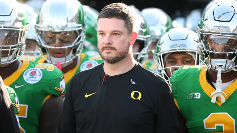 Oregon's Dan Lanning provides positive injury update on QB Austin Novosad