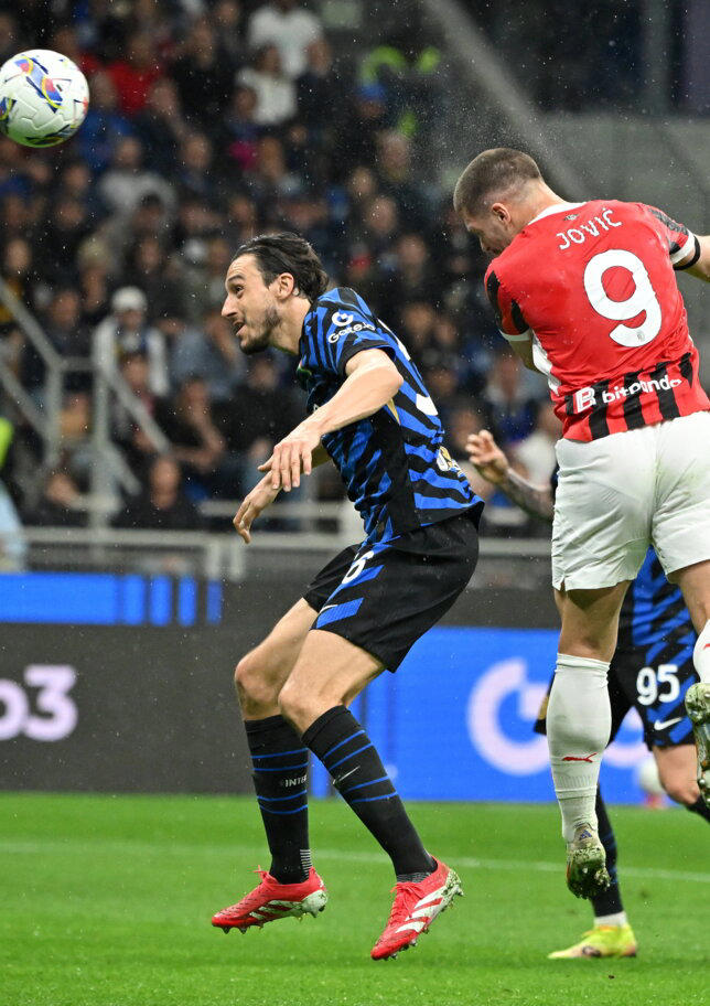 Da ambita a... maledetta: la 9 del Milan senza padrone, non era mai ...