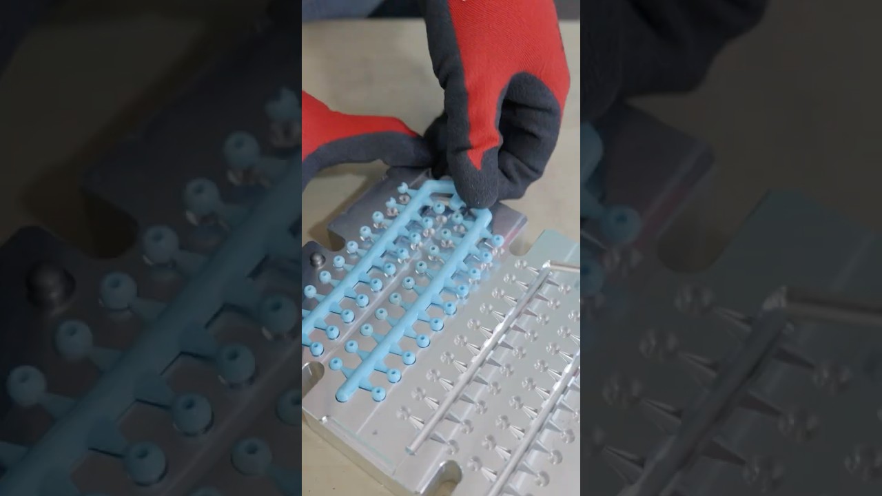 What really happens to tourist plastic?